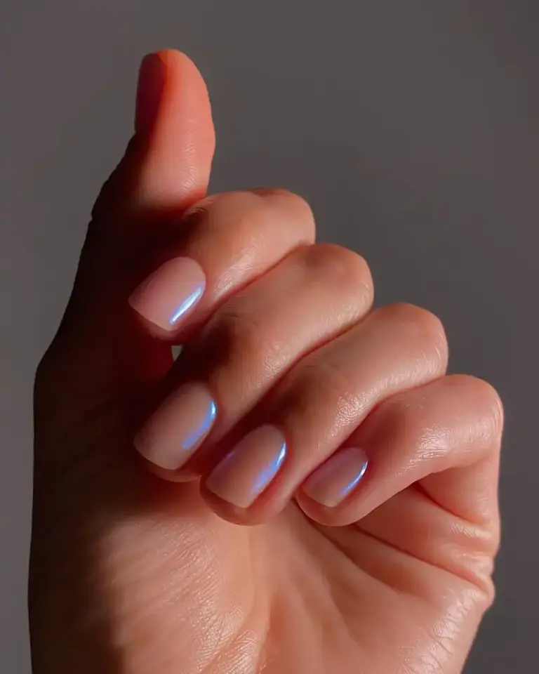 Las ideas de uñas semipermanentes cortas más elegantes y bonitas