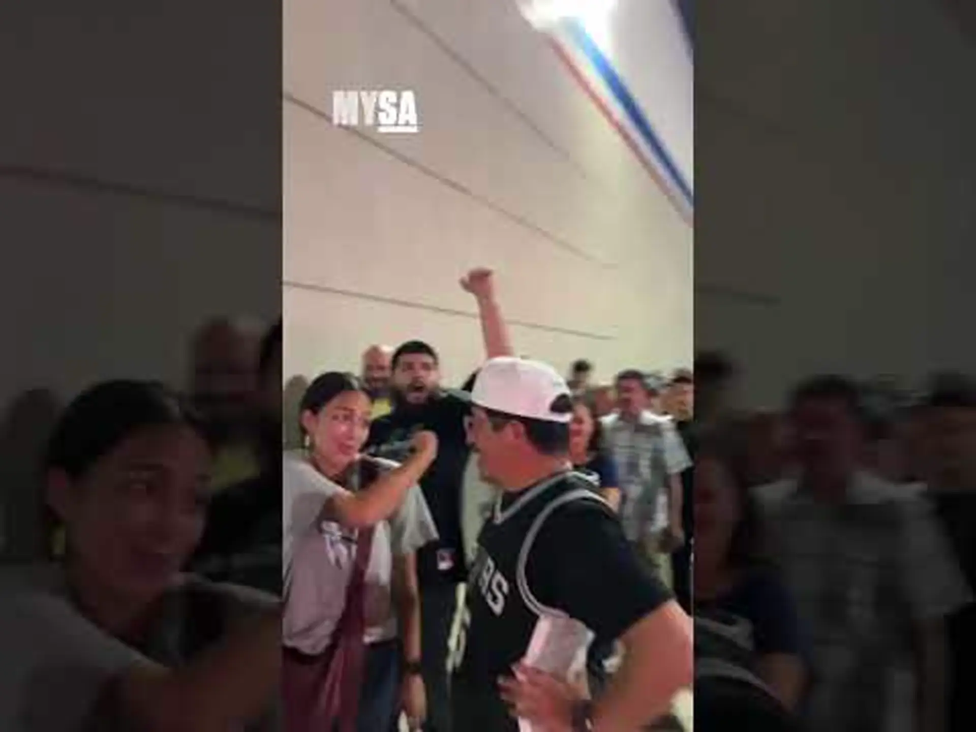 Spurs fans line up by the hundreds for Western Conference Championship ...