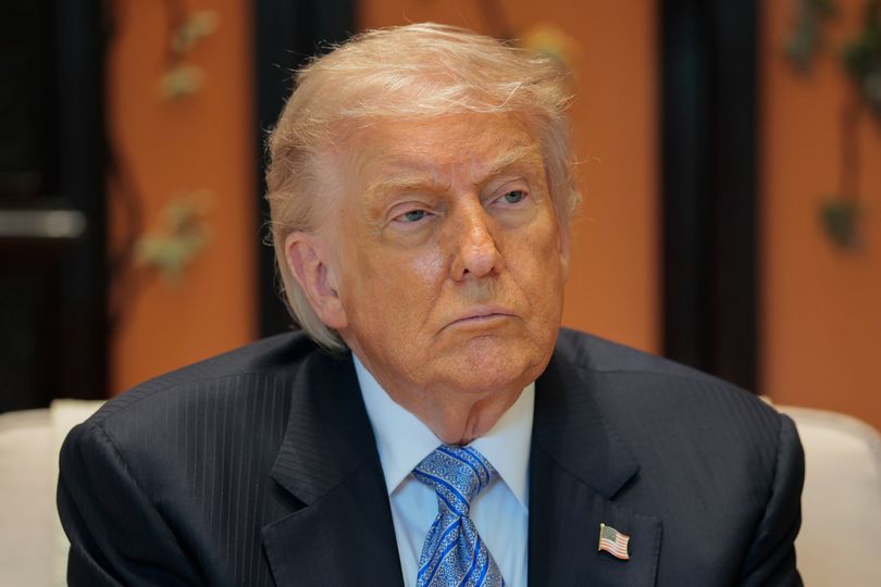 Donald Trump makes 'money, money, money' comment as garish White House ...