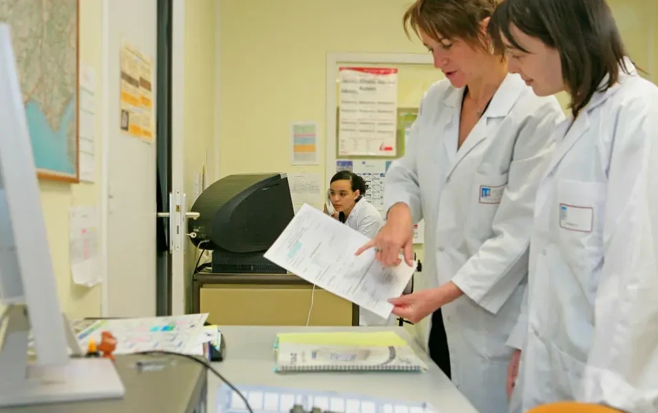 Ozekibart trial shows promise for advanced bowel cancer