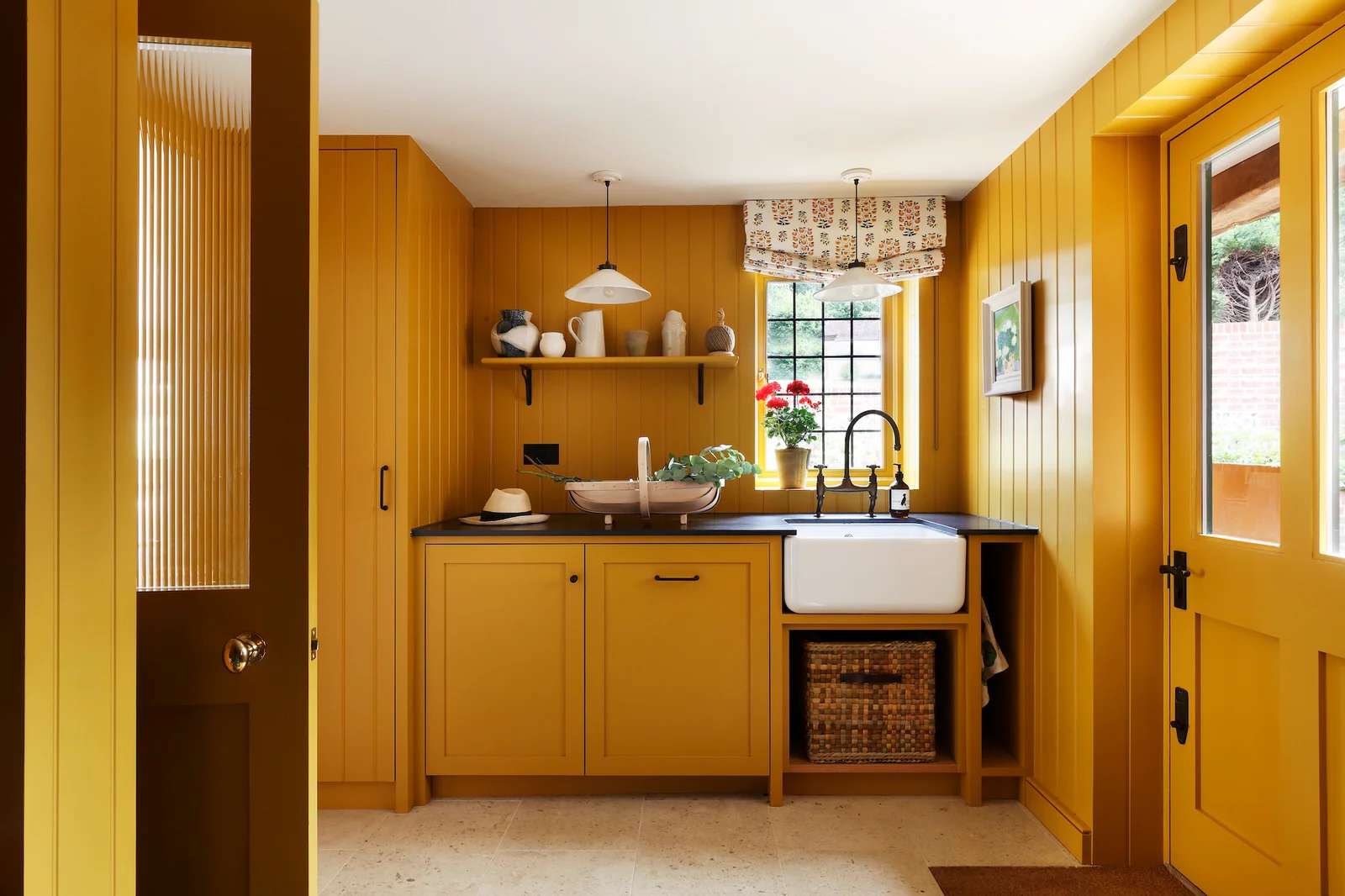 6 designer-approved paint colors that can instantly make your space ...