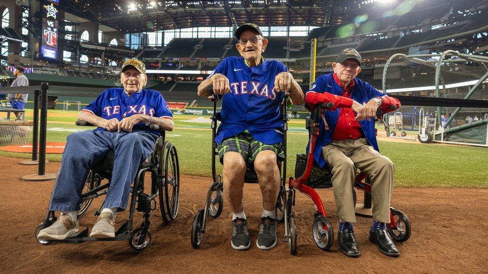 American Airlines honors 100-year-old veterans at Texas Rangers game