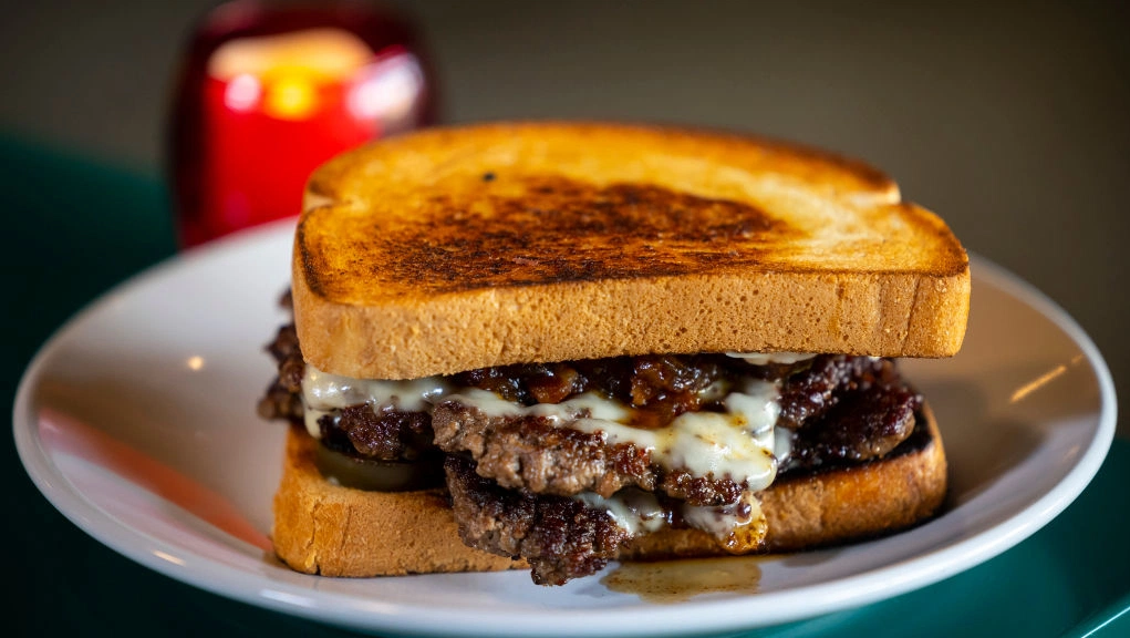 Patty melt secrets every home cook needs
