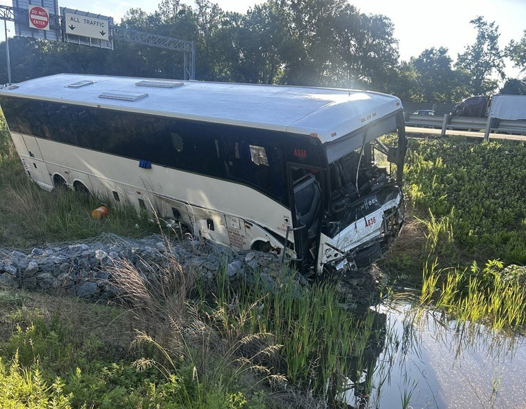 Bus driver charged with involuntary manslaughter in deadly I-95 crash ...