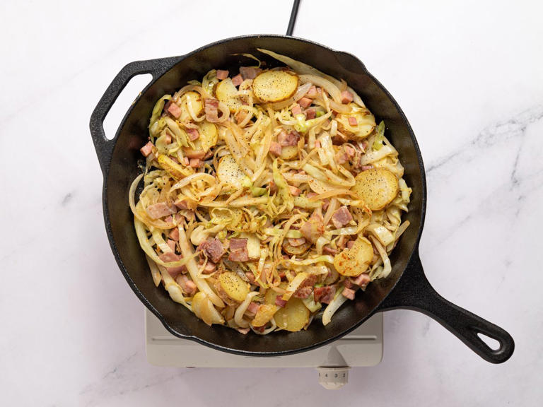 Meet Bubble and Squeak: The cheap British potato recipe that's almost ...