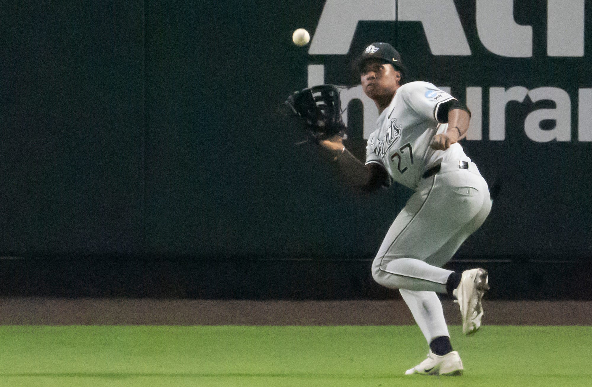 UCF vs. Auburn NCAA baseball tournament game enters weather delay