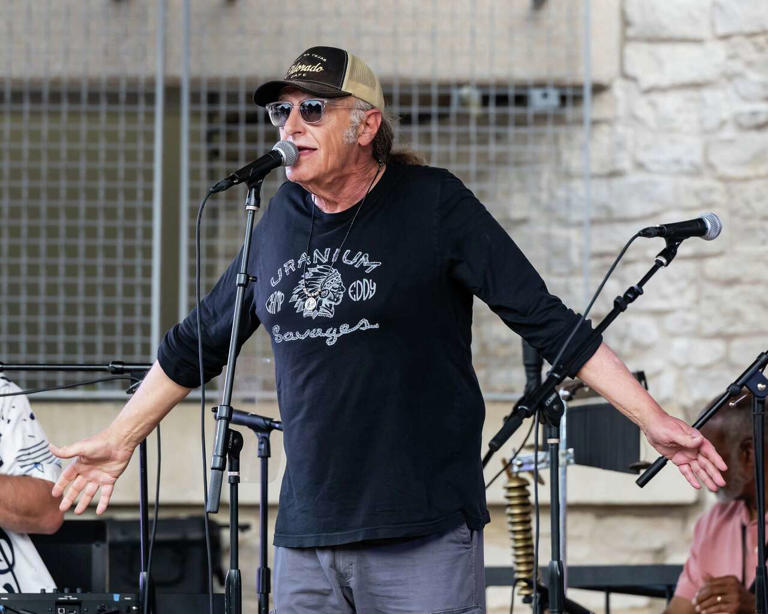 Photos: Extreme heat kicks off another night of music on Main in Round Rock