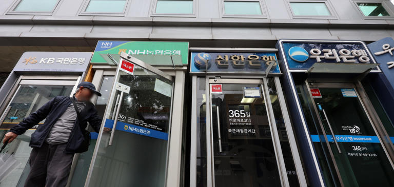 Credit loans surge 100x mortgage growth as stock demand rises