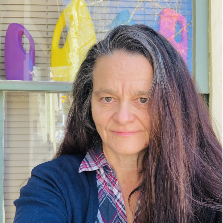 NMSU poet, writing professor to retire after 25 years