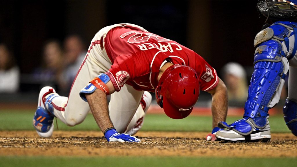 The reason why Rangers OF Evan Carter is not playing on Saturday vs. Royals