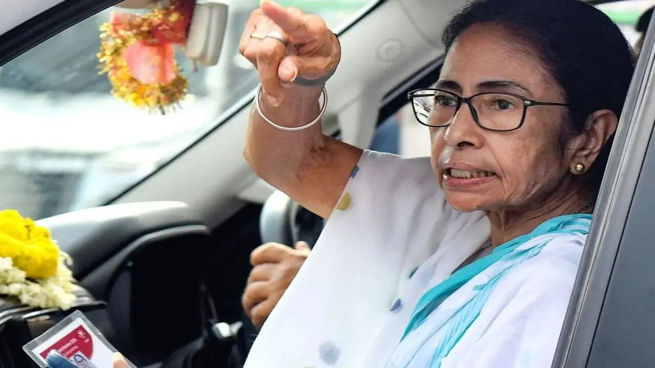 'You are arrogant': Mamata Banerjee heard scolding Kolkata hospital ...