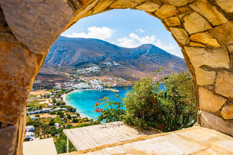 Forget Santorini: In Greece, these 5 lesser-known picturesque islands ...