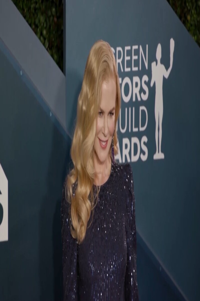Nicole Kidman brille sur le tapis rouge