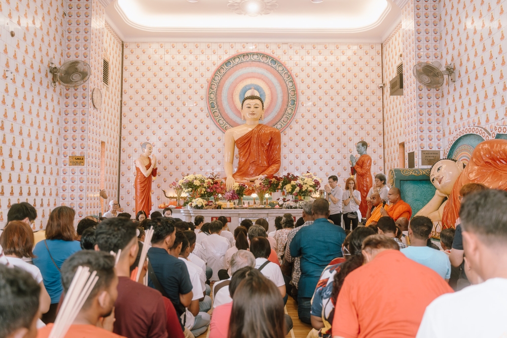 Same devotion, different dates: Why some countries observe Wesak on ...