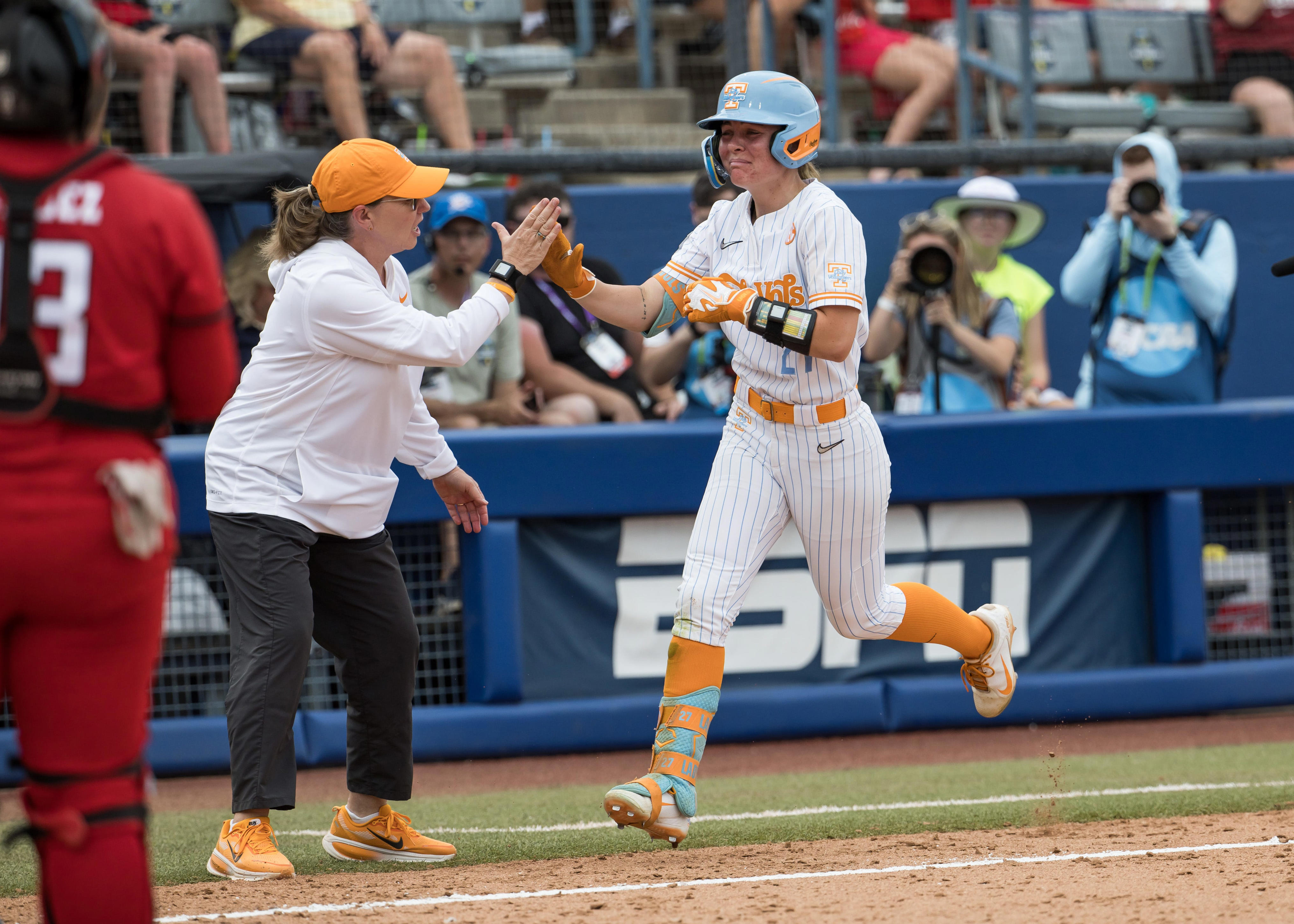 Karen Weekly on Taylor Pannell's account of handshake line, calls it ...