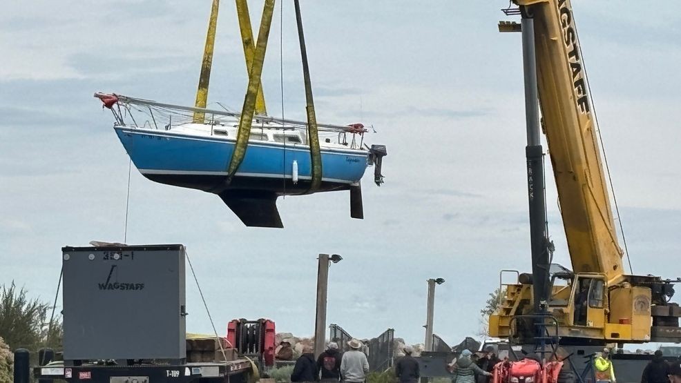 Boat owners remove vessels from Great Salt Lake State Park Marina as ...