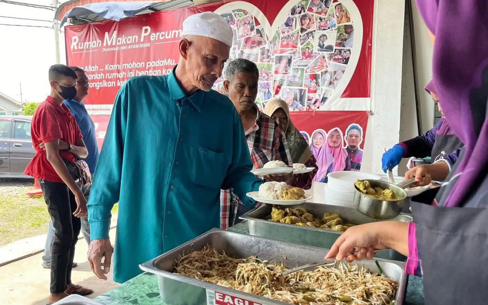 At Rumah Makan Percuma, no one has to prove they deserve a meal