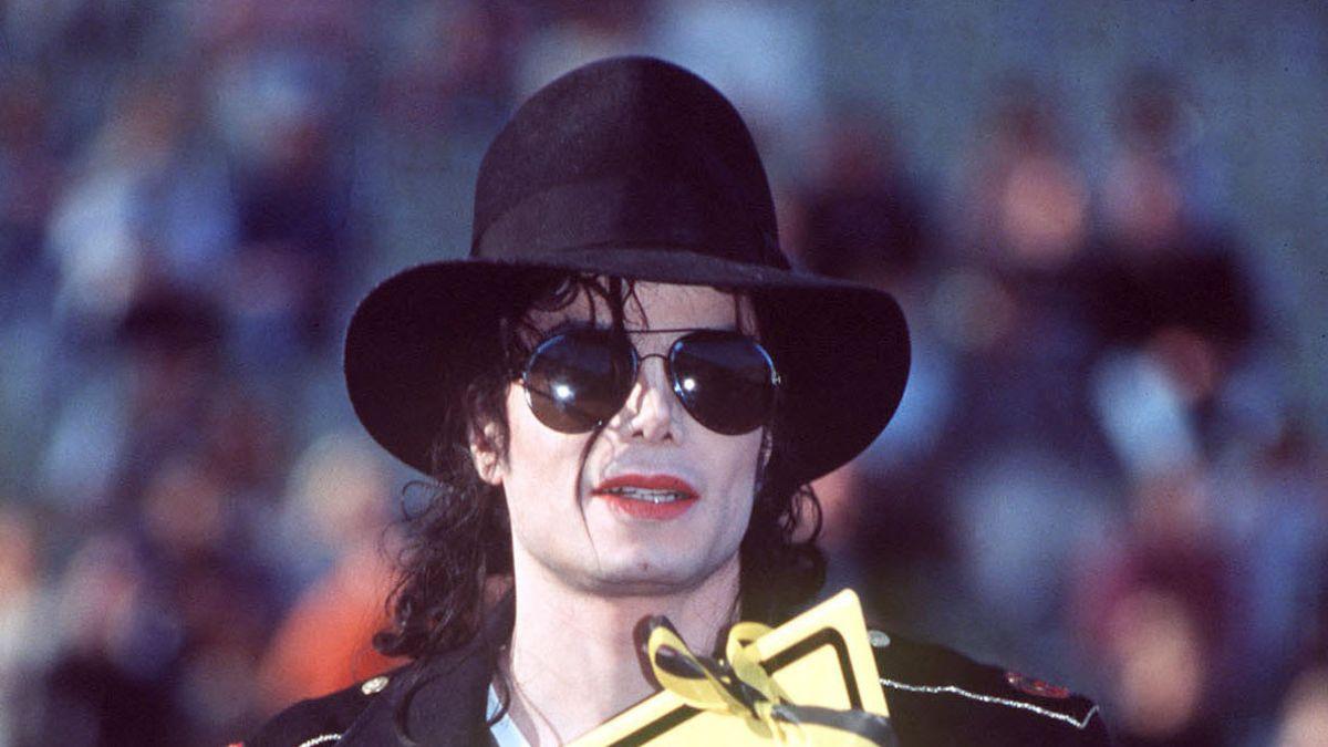Michael Jackson's biggest scandals: From child sexual abuse allegations ...