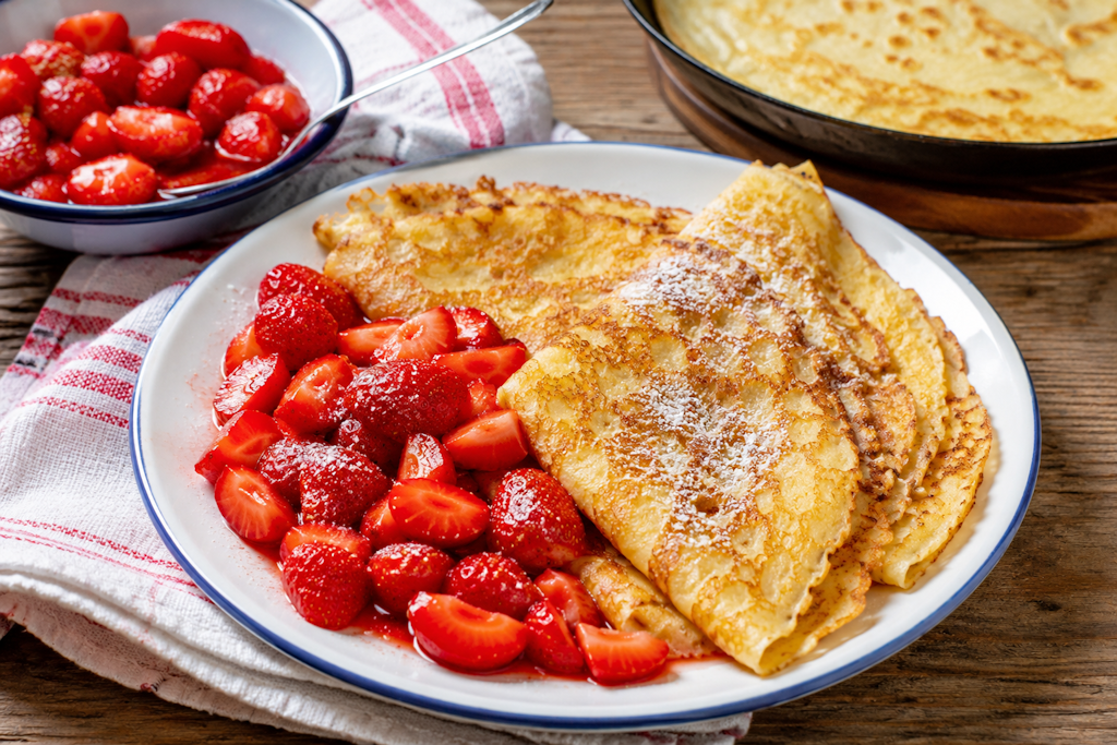DDR-Eierkuchen mit Erdbeeren: Das einfache Kultrezept wie bei Oma
