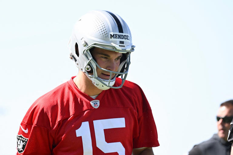 Fernando Mendoza has already shown off what he does best during team ...