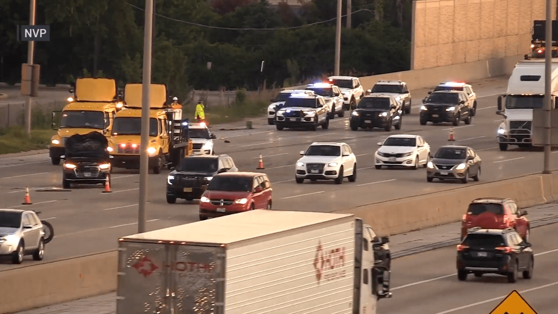 Authorities ID Illinois Tollway worker hit, killed during pothole ...