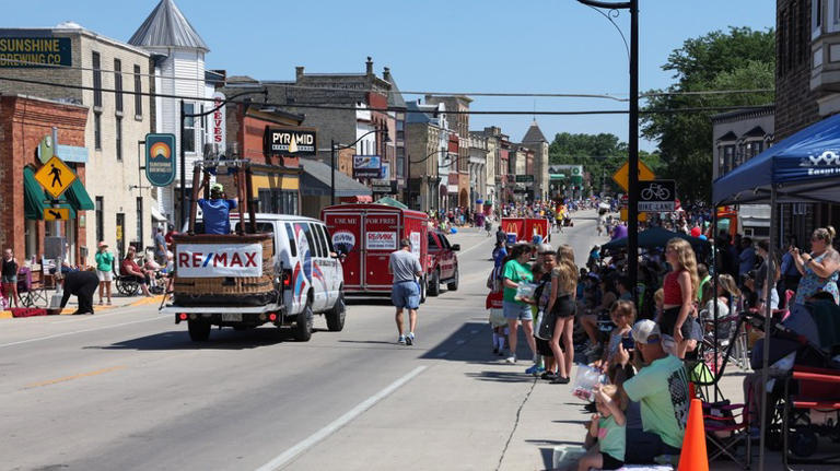 Sandwiched between Madison and Milwaukee is Wisconsin's highly ...