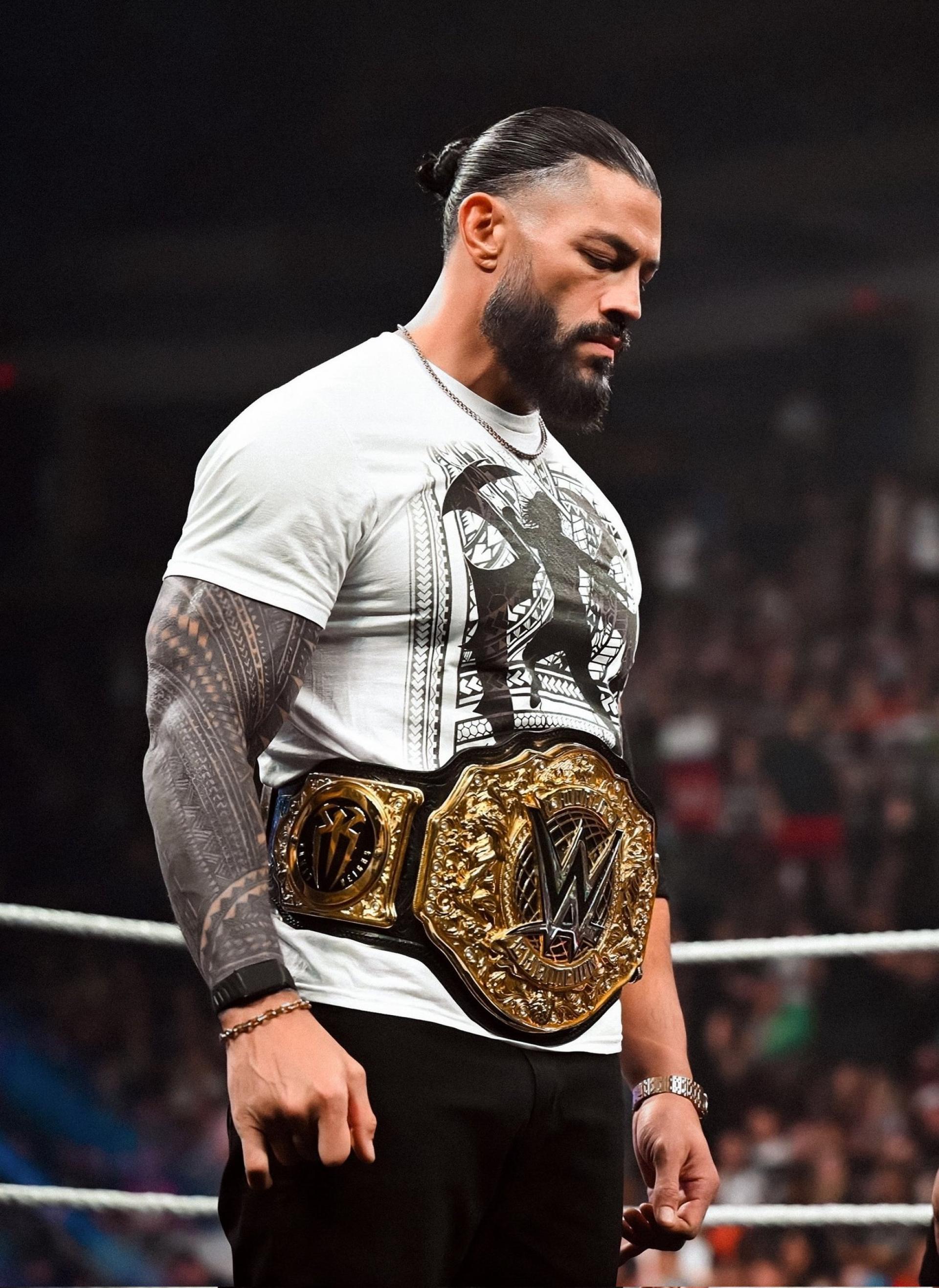 Roman Reigns puts title and Tribal Chief status at risk in Italy