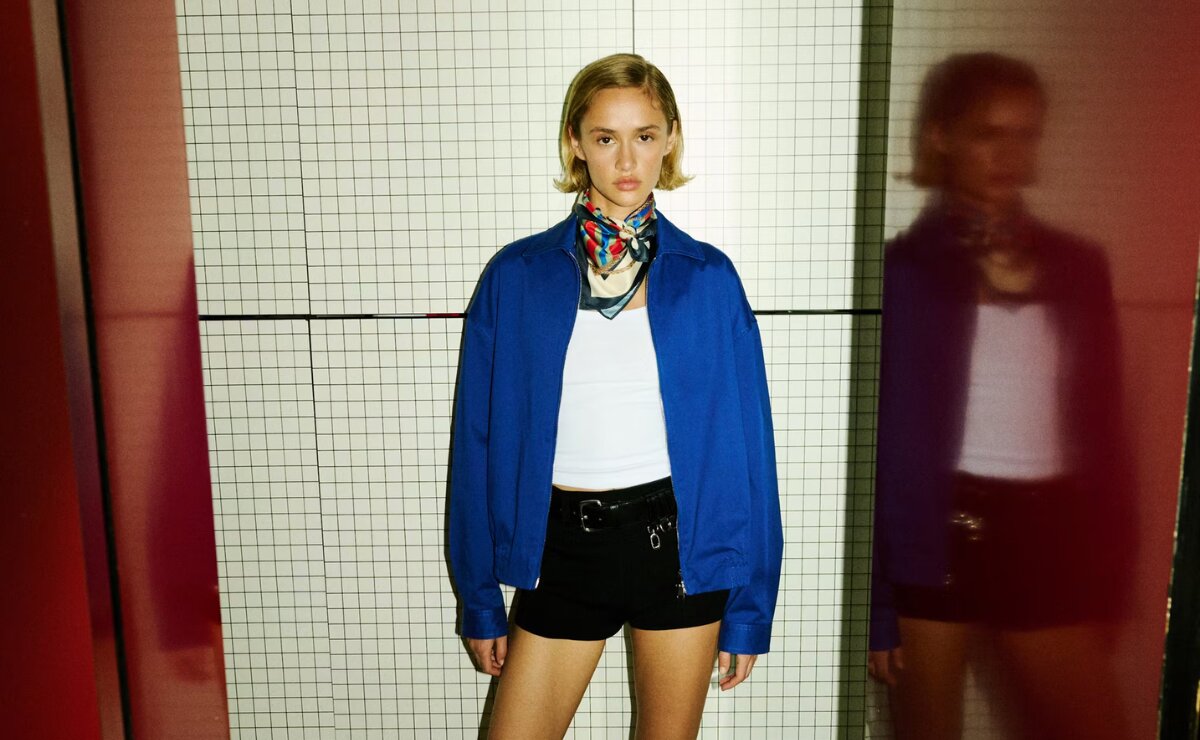 Mango apuesta por el estilo relajado con una chaqueta de algodón tan ...