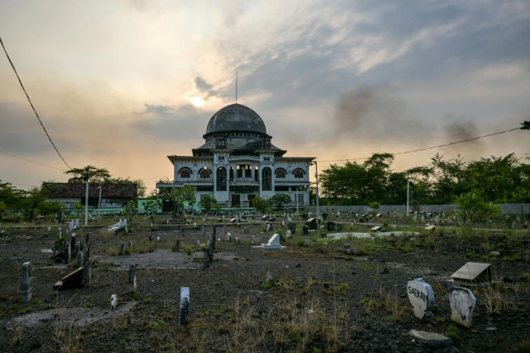 Two decades later, impacts from Indonesia mud volcano linger