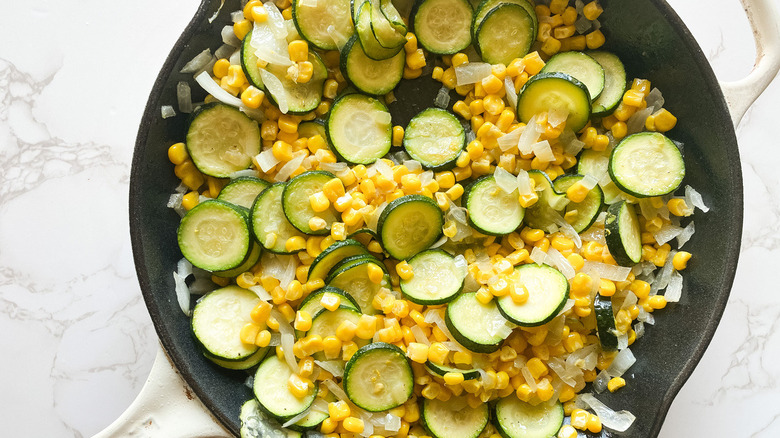 Simple zucchini corn pie