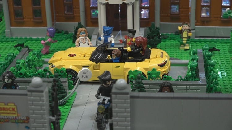 Thousands of bricks, one big heart: Mesa LEGO convention builds fun and ...