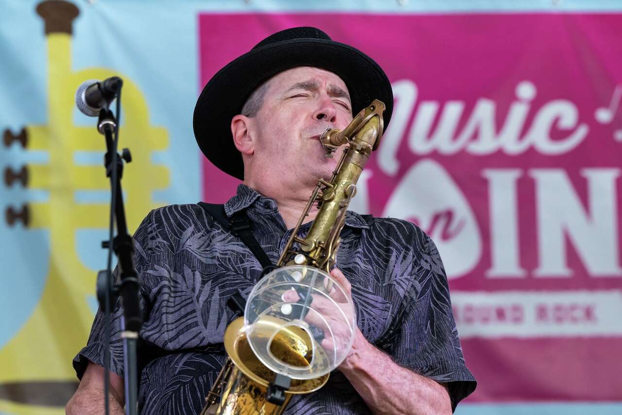 Photos: Extreme heat kicks off another night of music on Main in Round Rock