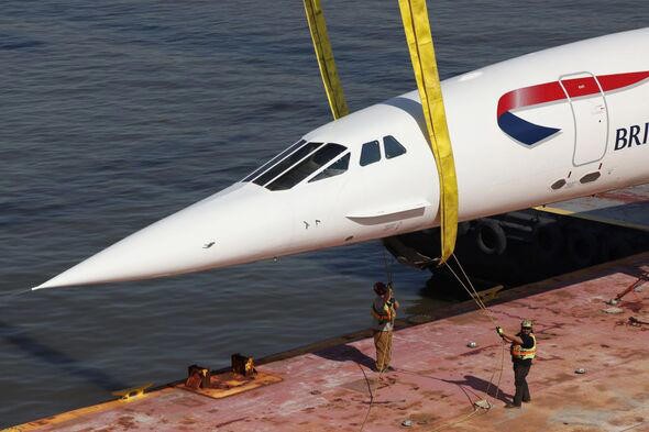 Major airline unveils 'fastest ever' new plane - 2.5x speedier than ...