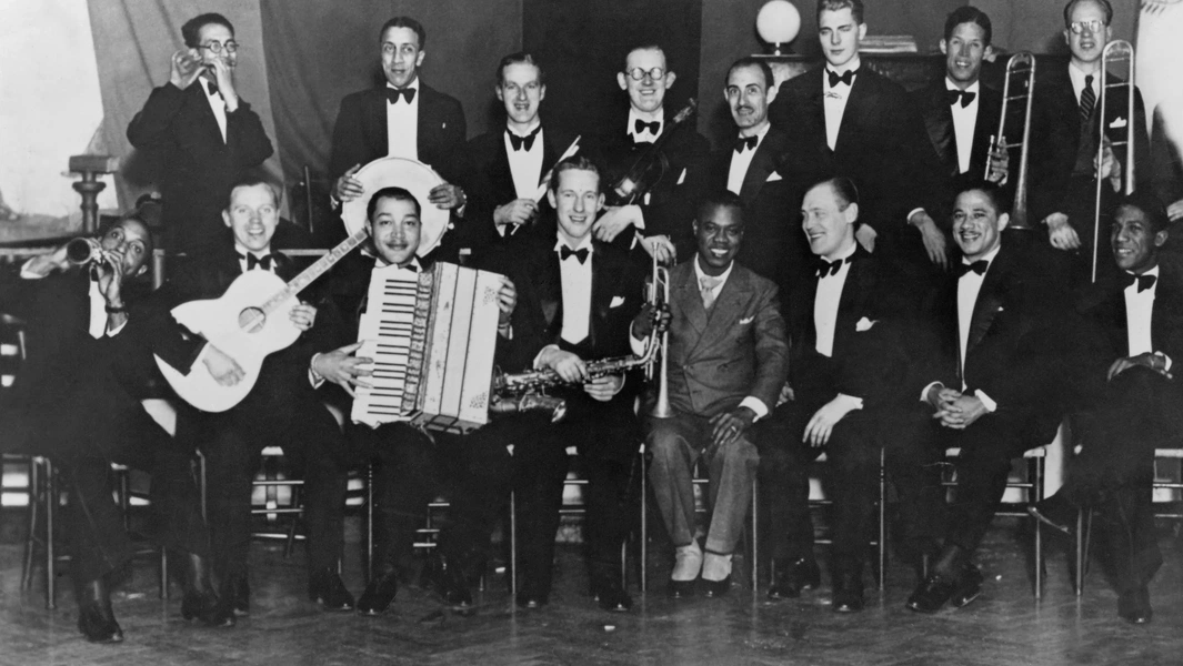 18 defining moments of the Roaring Twenties