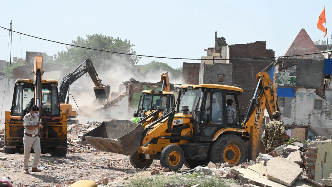 Faridabad razes mosque, temples amid day-long internet suspension