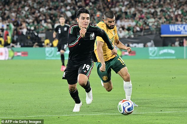 Socceroos get completely dominated in loss to Mexico just hours before ...