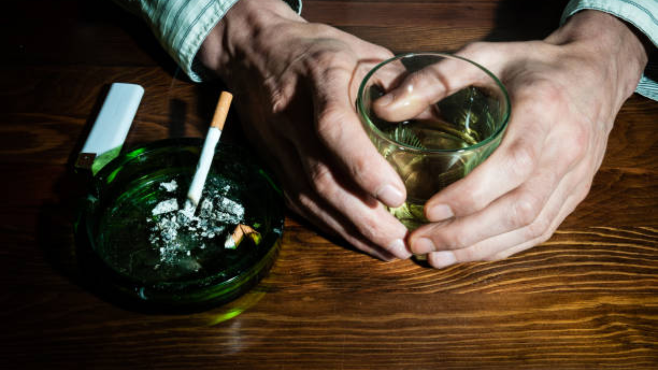 You only smoke at parties? Here's why social smoking is still smoking ...