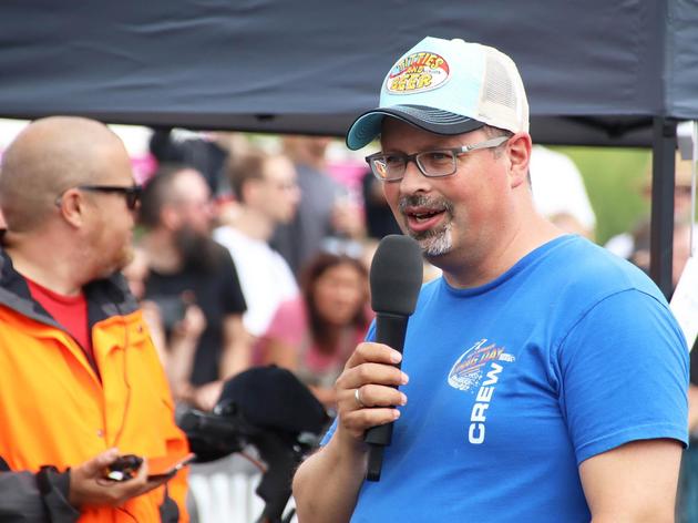 550 US-Cars und 1000 PS: Tausende strömen zum Drag Day