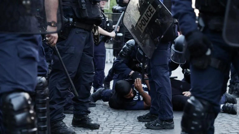 Watch | Hundreds arrested as clashes erupt in Paris on PSG victory night