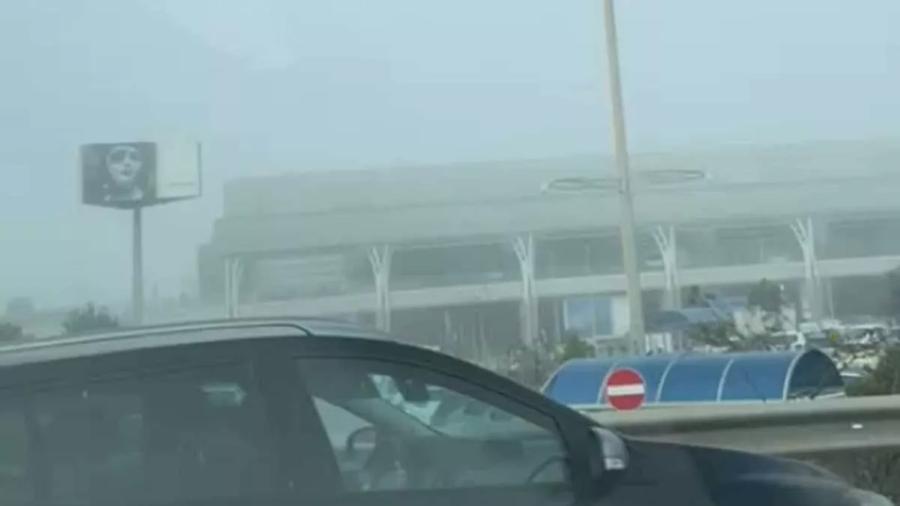 Cagliari, nebbia in aeroporto: gli aerei non atterrano, tutti dirottati ...