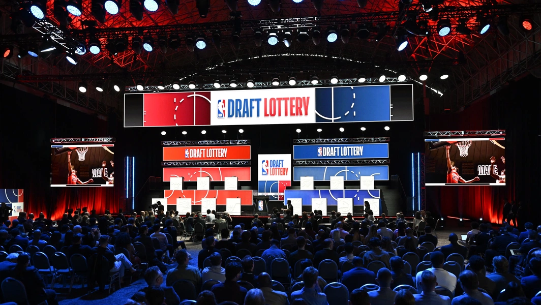 Dawes and Parker withdraw from NBA draft to join Kansas