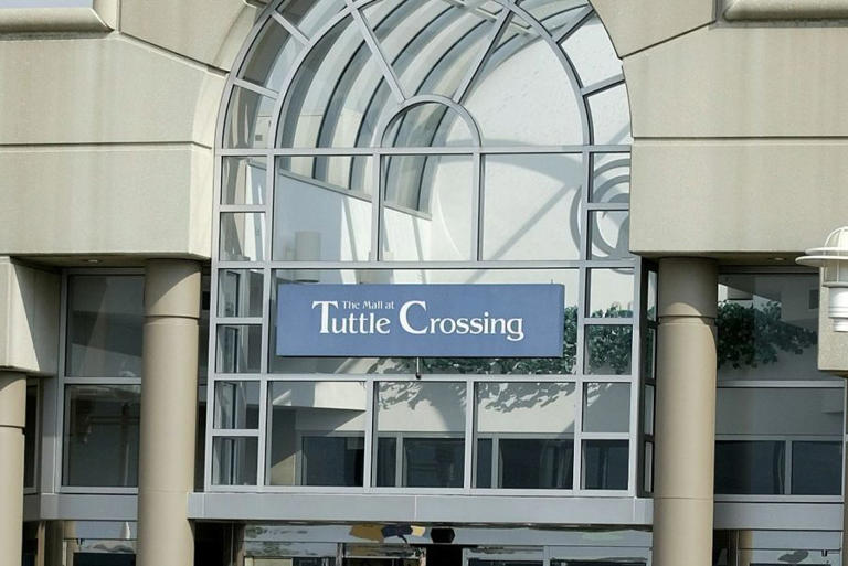 Mall at Tuttle Crossing faces decline, labeled 'dead' and 'abandoned'