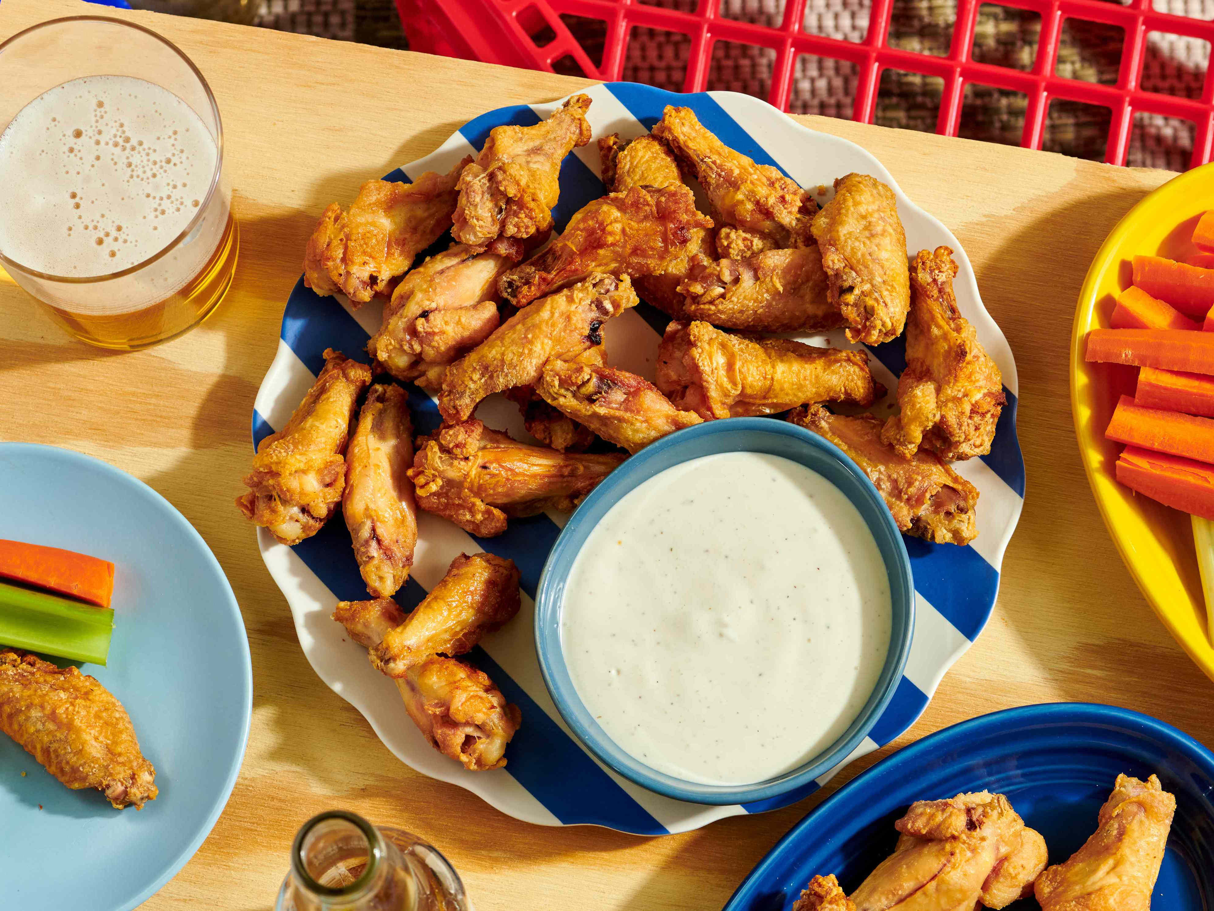 We asked 4 chefs for the secret to crispier chicken wings, and they all ...