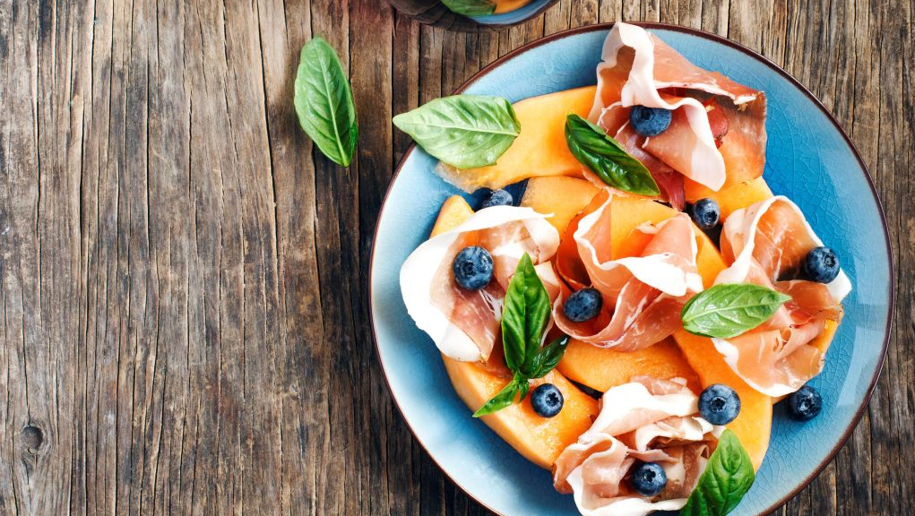 18 easy summer finger foods
