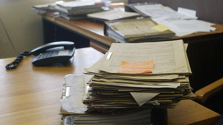 Gang infiltration fears grow as police find dockets and magistrate's ...