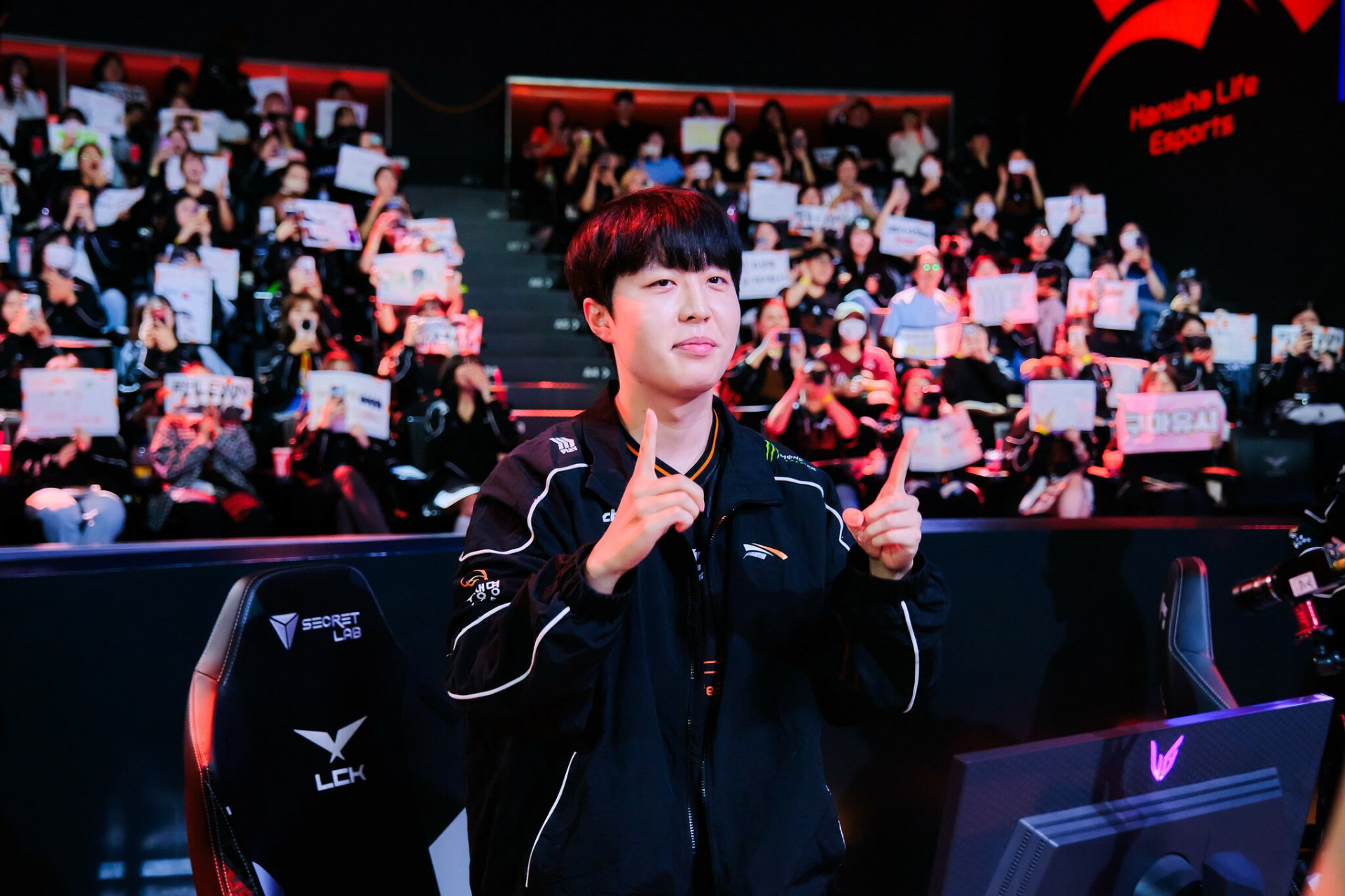 Hanwha Life Esports defeats Hanjin to retain lead, secures 1st place in ...