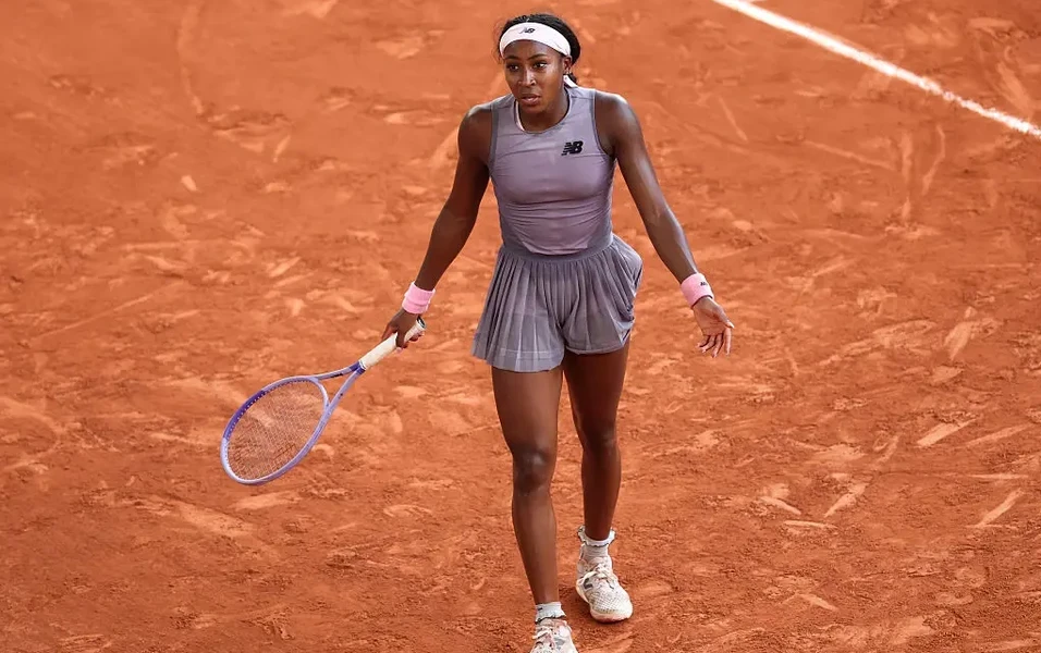 Gauff exits early as Osaka reaches first Roland Garros fourth round
