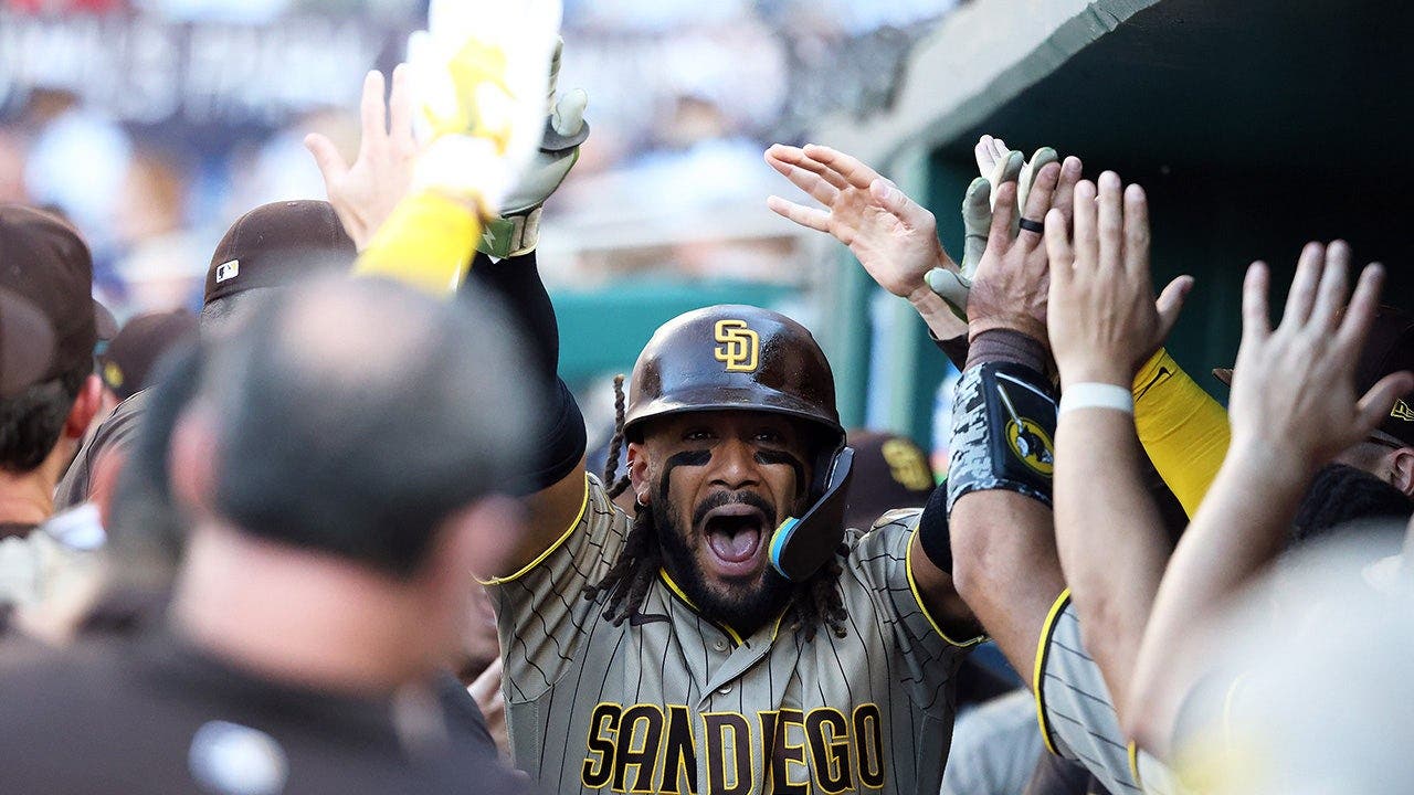 Padres vs Cardinals preview: Why San Diego offers betting value despite ...