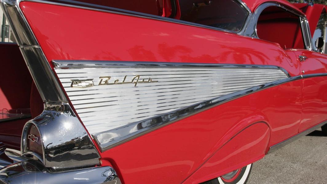 9 classic cars worth restoring — and those that aren’t