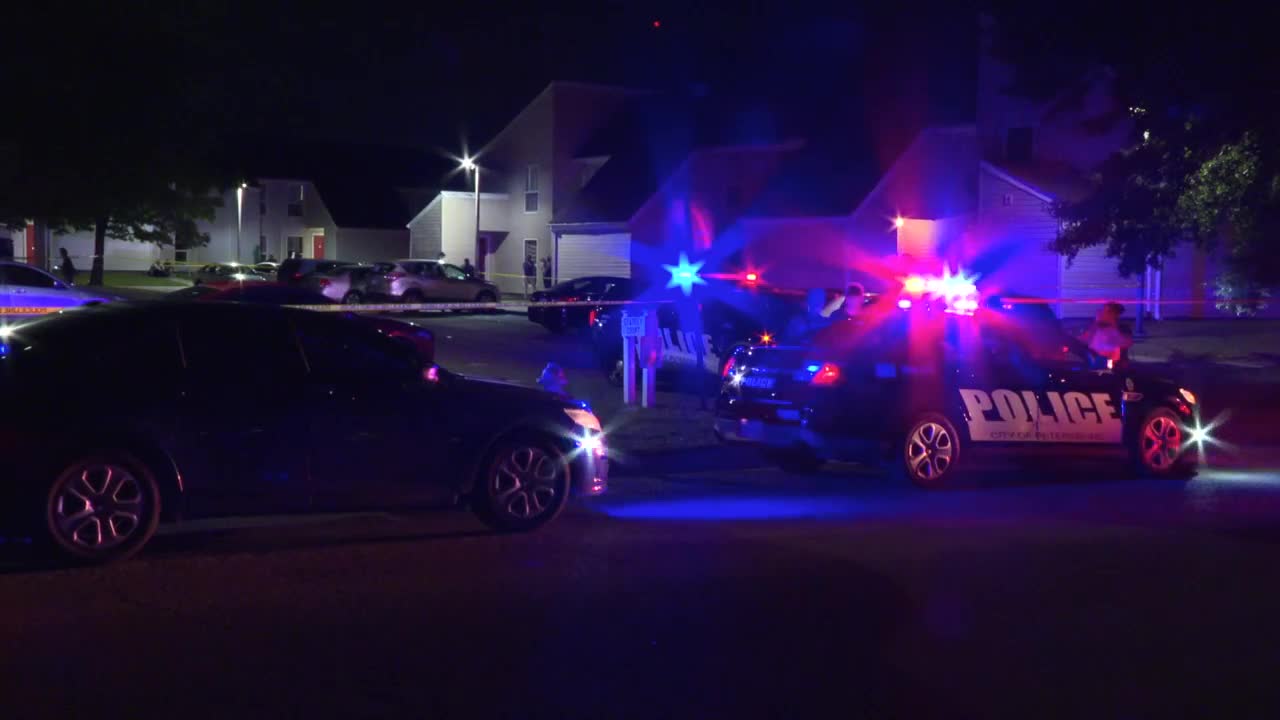 Scene video: 5 shot at Petersburg apartments, Crime Insider sources say